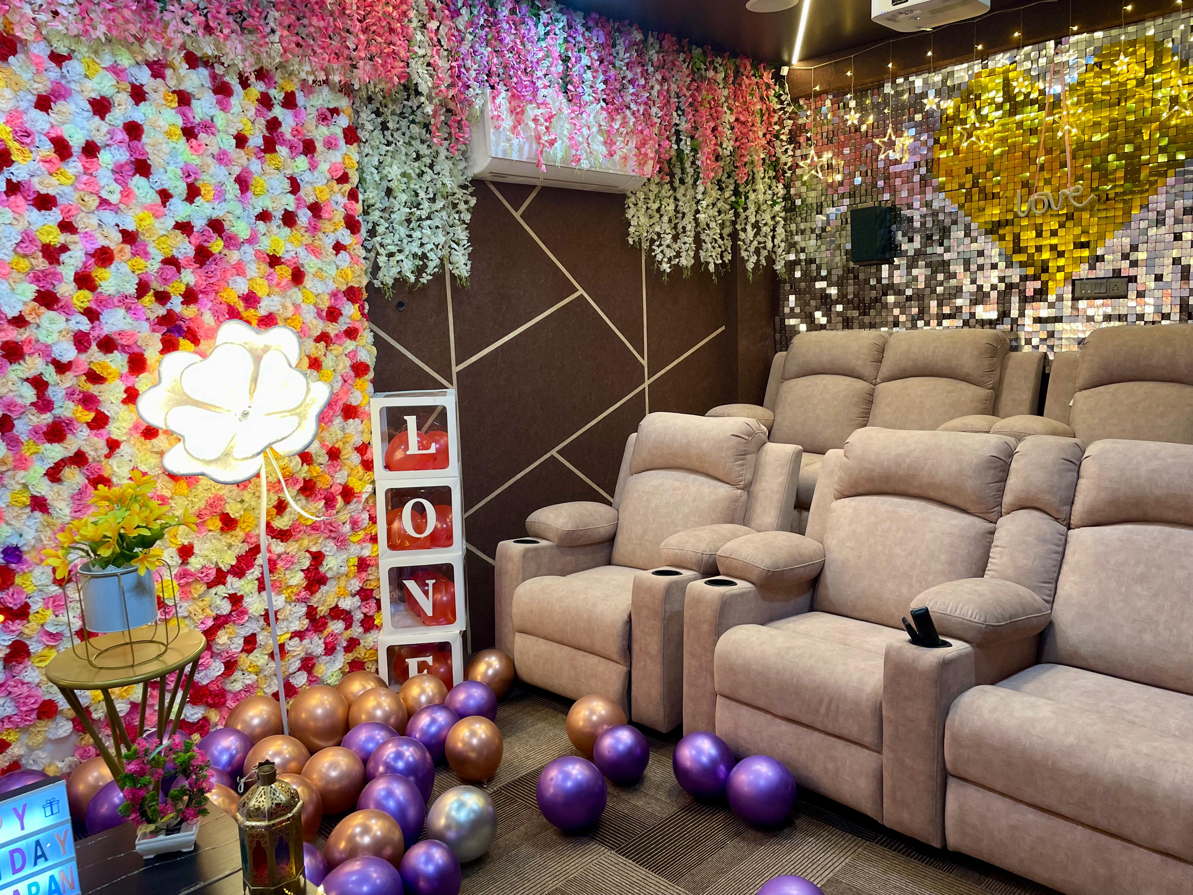 Binge N Fiesta - Best private theater in hyderabad.